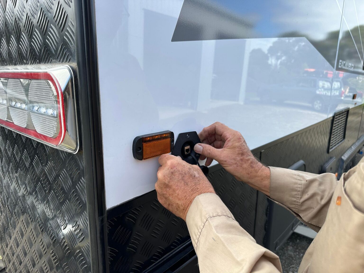 Starlink V2 V3 RV Checker Plate RJ45 Passthrough Socket - All Terrain ...